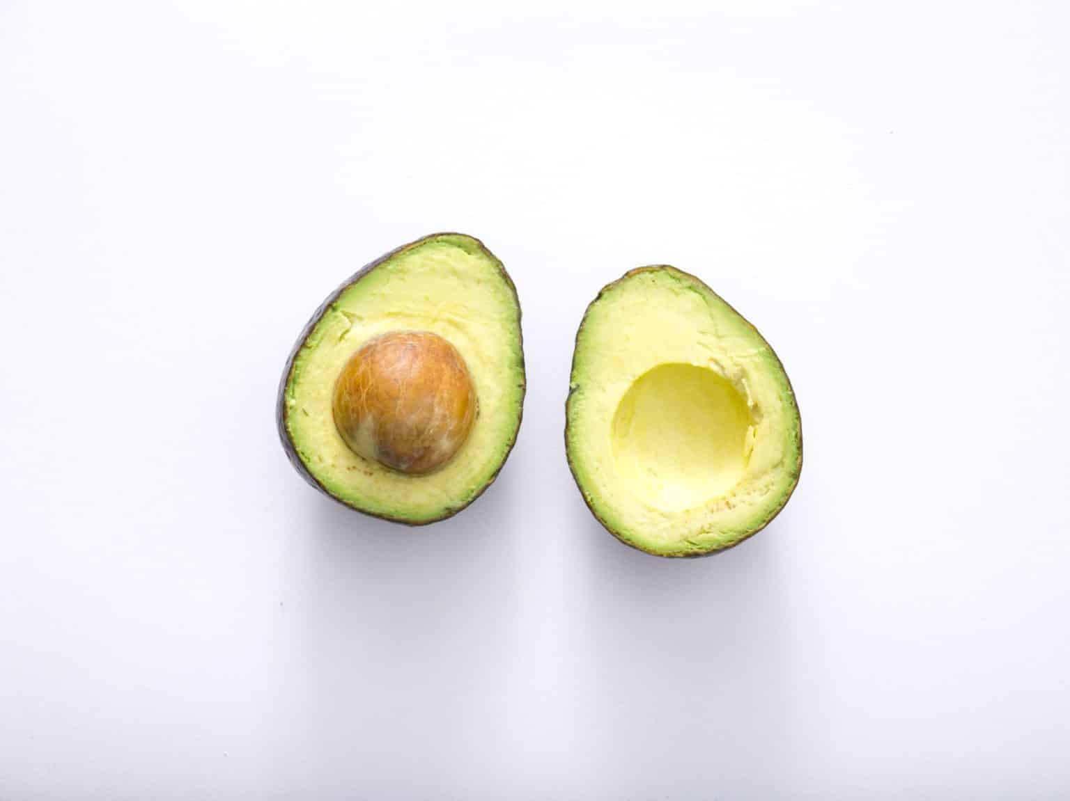 Coconut Oil vs. Avocado Oil - Nutrition, Oxidation, & Best Uses - Thyme ...